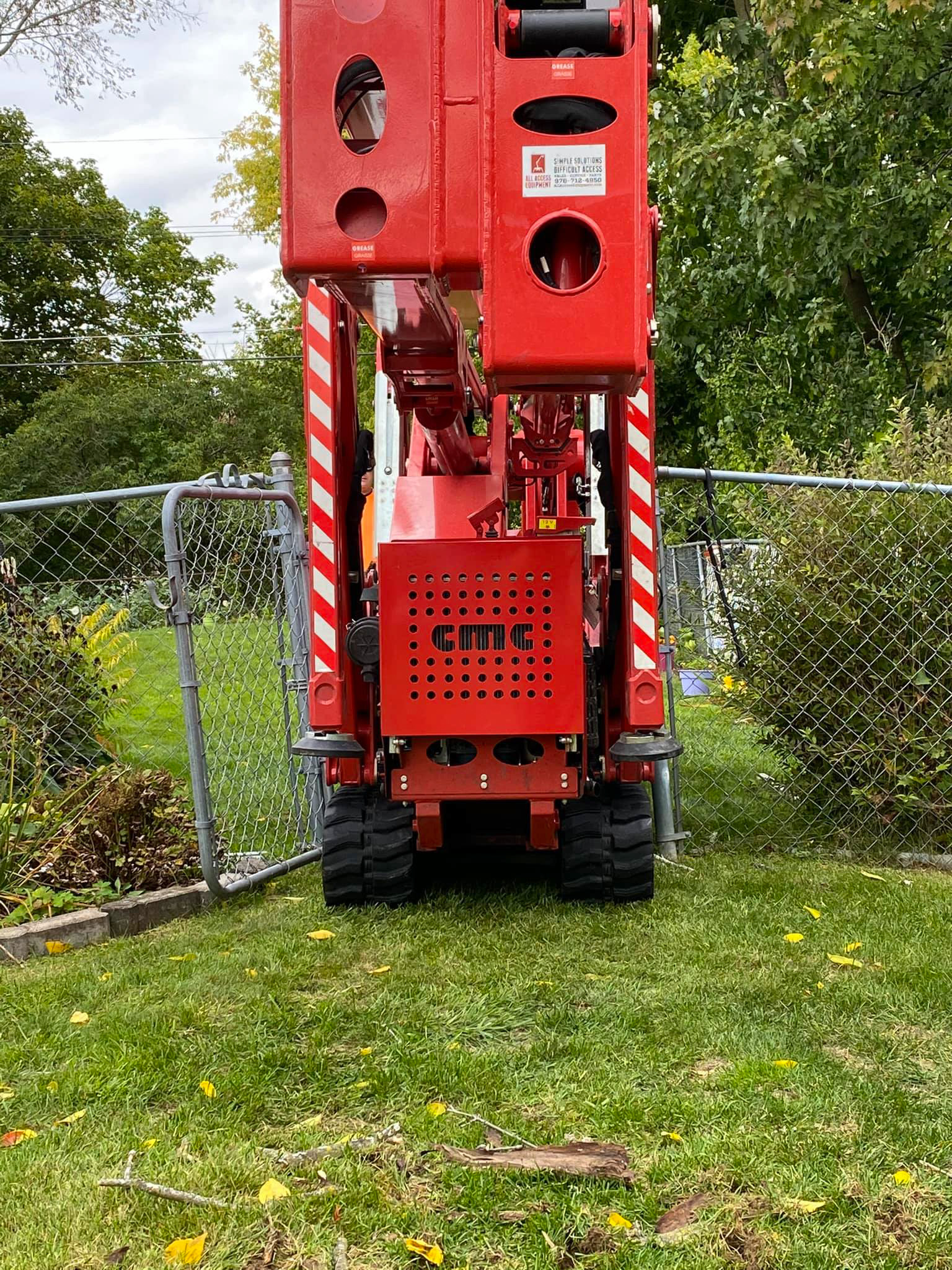 RENT-ALL UNVEILS ARBOR PRO TRACKED LIFTS - Rent-All Inc.